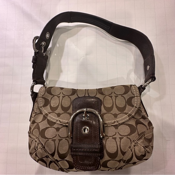 Coach | Bags | Vintage Coach Bag Signature Canvas Color Leather Clasp ...